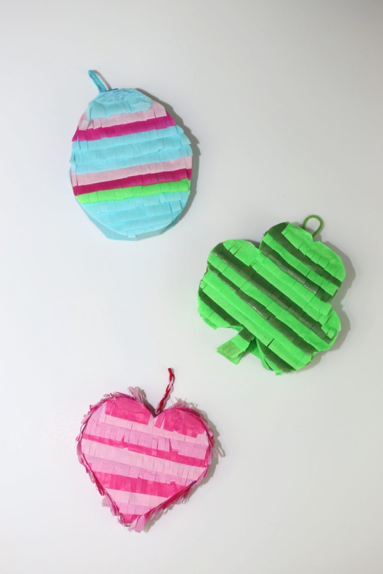 Mini DIY Easter Egg Piñata