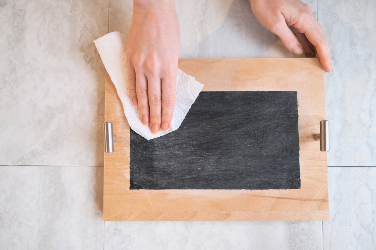 How to Season a Chalkboard – Easy Guide