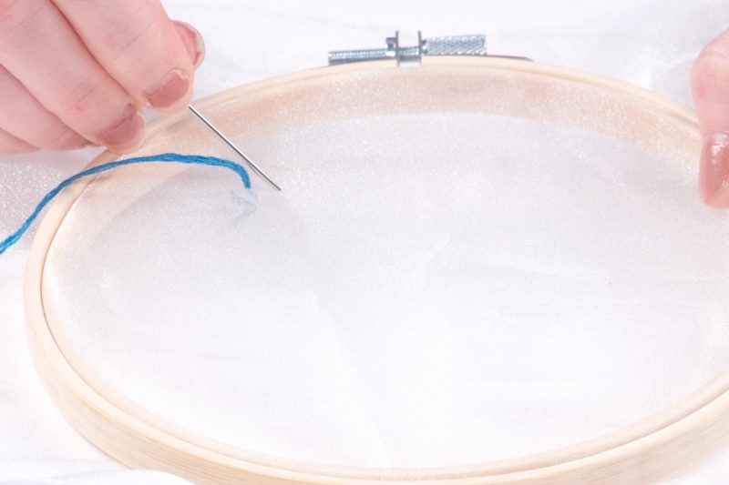 Running Stitch: An Easy Embroidery Stitch Tutorial