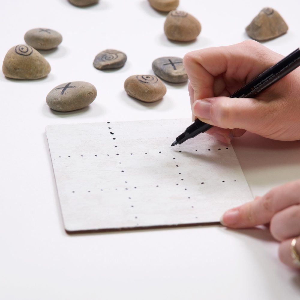 How to Make a Painted Rock Tic-Tac-Toe Game Set (2 Ways)