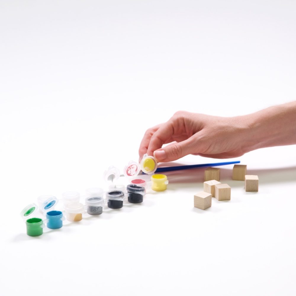 DIY Rainbow Yahtzee Set with Free Yahtzee Score Cards